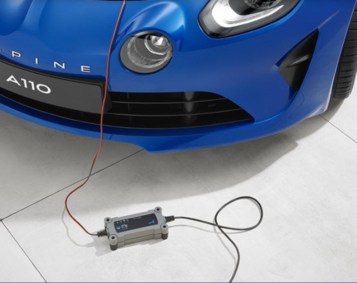 Alpine A110 Battery Charger | 6020080000