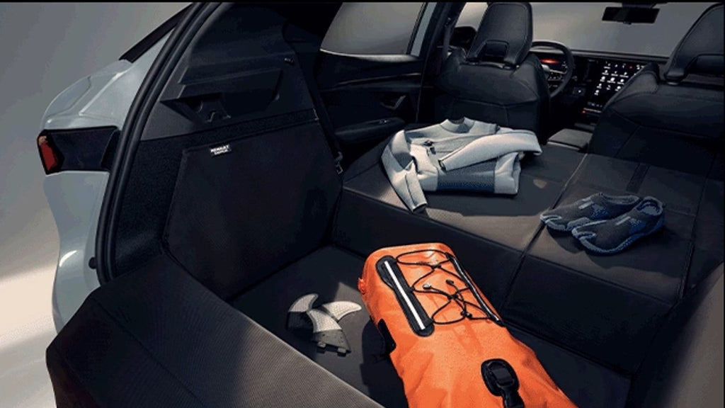 Renault Easyflex Modular Boot Protection - Megane E-Tech (EV) | 8201740236