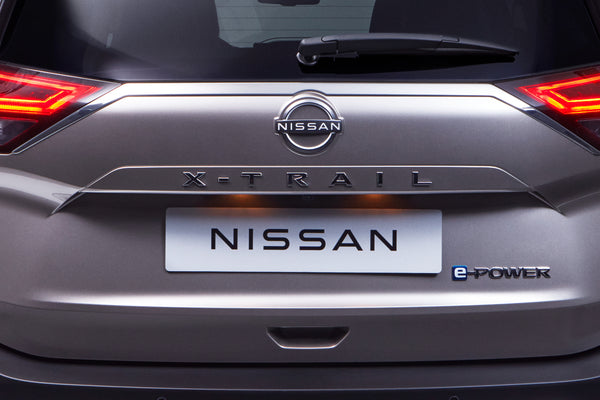 Genuine Nissan Chrome Trunk Upper Finisher - New X-Trail (T33) | KE7916R050